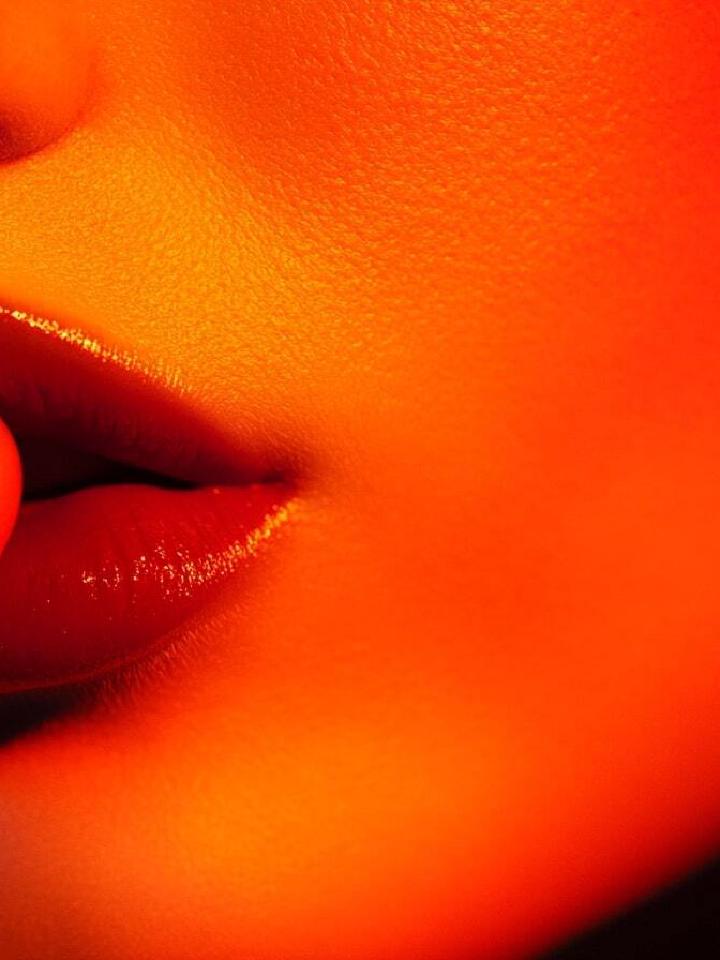 20 Questions Game for Couples: Get Closer with These Fun Prompts